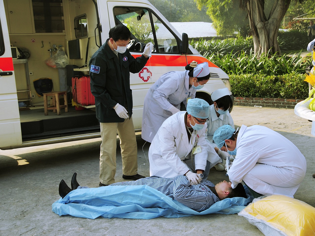 How Much Does Long Distance Medical Transportation Cost? | Myce Blog
