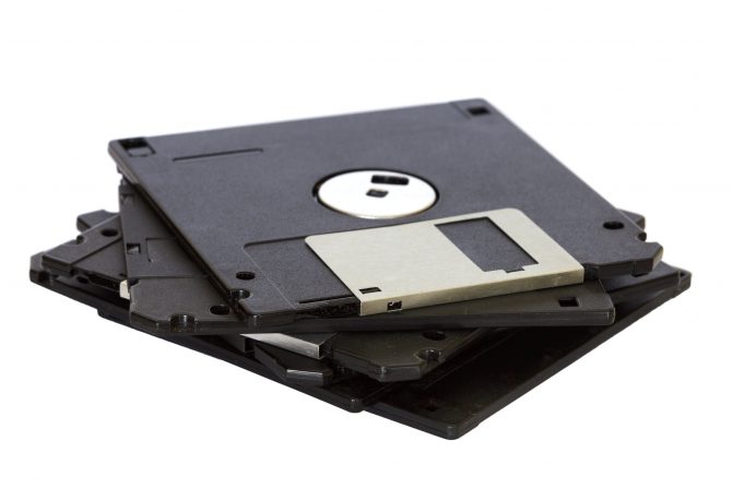 US SACCS To Replace Floppy Disks For Nuclear Arsenal | Myce Blog